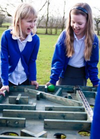 primary-school-team-building-day - Problem solving / team building ...